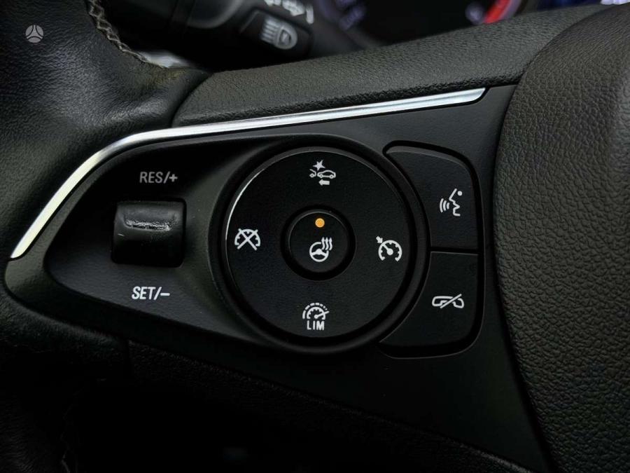 Pelēks Opel Insignia 2018 Viļņa, ar dzinēja tilpumu 1.49 L un nobraukumu 120 tūkst. km par 10850 €, foto 25 vietnē AUTOMOTO.COM.LV