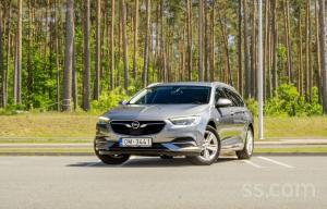 Pelēks Opel Insignia 2018 Rīga, ar dzinēja tilpumu 2.00 L un nobraukumu 112 tūkst. km par 10190 €, foto  vietnē AUTOMOTO.COM.LV