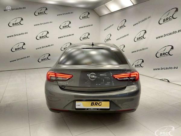 Grey Opel Insignia 2019 in Vilnius, with an engine capacity of 1.96 L and mileage of 101 thousand km for 13900 €, photo 8 on AUTOMOTO.COM.LV