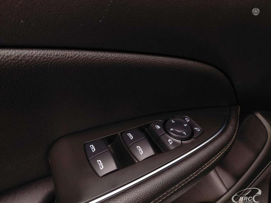Pelēks Opel Insignia 2019 Viļņa, ar dzinēja tilpumu 1.96 L un nobraukumu 101 tūkst. km par 13900 €, foto 23 vietnē AUTOMOTO.COM.LV
