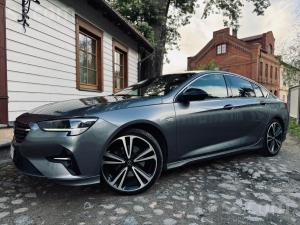 Grey Opel Insignia 2021 in Cesis, with an engine capacity of 1.50 L and mileage of 0 thousand km for 13400 €, photo 5 on AUTOMOTO.COM.LV