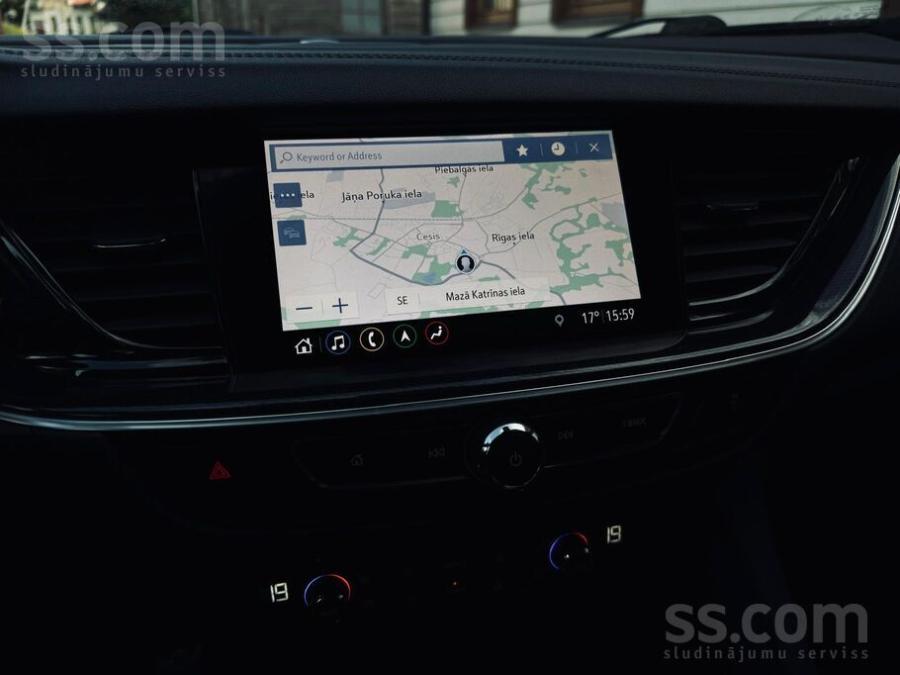 Grey Opel Insignia 2021 in Cesis, with an engine capacity of 1.50 L and mileage of 0 thousand km for 13400 €, photo 22 on AUTOMOTO.COM.LV