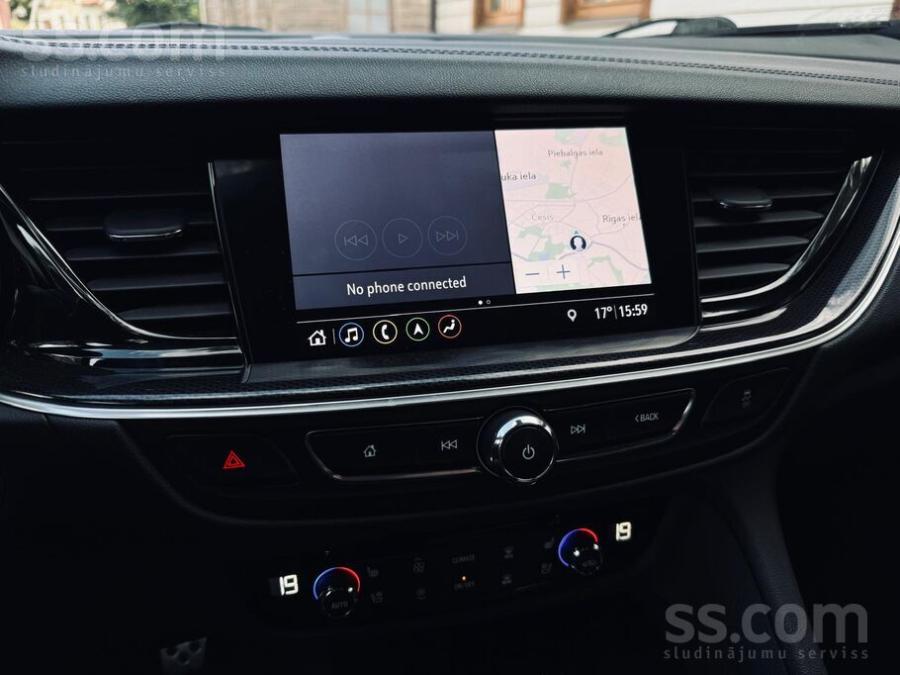 Grey Opel Insignia 2021 in Cesis, with an engine capacity of 1.50 L and mileage of 0 thousand km for 13400 €, photo 23 on AUTOMOTO.COM.LV