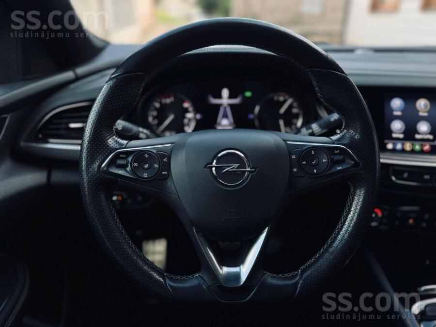 Grey Opel Insignia 2021 in Cesis, with an engine capacity of 1.50 L and mileage of 0 thousand km for 13400 €, photo 33 on AUTOMOTO.COM.LV