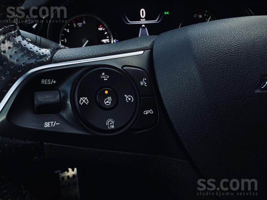 Grey Opel Insignia 2021 in Cesis, with an engine capacity of 1.50 L and mileage of 0 thousand km for 13400 €, photo 34 on AUTOMOTO.COM.LV