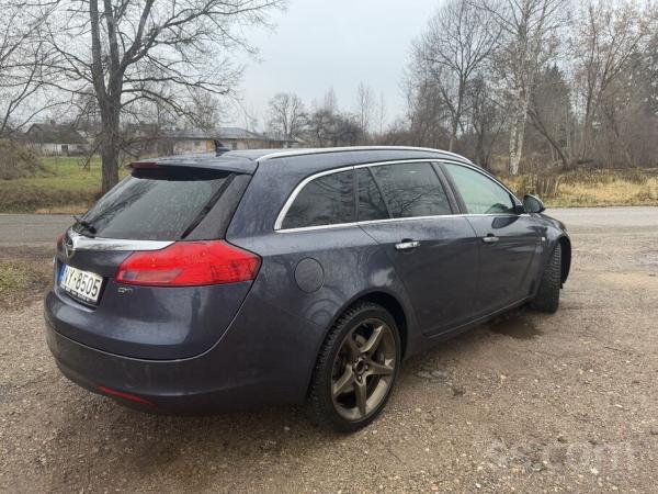 Pelēks Opel Insignia 2009 Kuldīga, ar dzinēja tilpumu 2.00 L un nobraukumu 262 tūkst. km par 3400 €, foto 4 vietnē AUTOMOTO.COM.LV