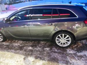 Pelēks Opel Insignia 2009 Alīta, ar dzinēja tilpumu 1.96 L un nobraukumu 224 tūkst. km par 3000 €, foto 8 vietnē AUTOMOTO.COM.LV