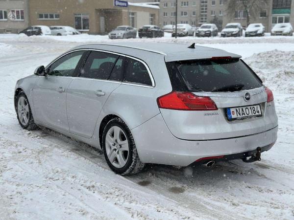 Pelēks Opel Insignia 2009 Ukmergė, ar dzinēja tilpumu 1.96 L un nobraukumu 235 tūkst. km par 1800 €, foto 6 vietnē AUTOMOTO.COM.LV