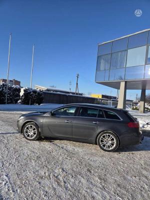 Pelēks Opel Insignia 2009 Mažeikiai, ar dzinēja tilpumu 1.96 L un nobraukumu 319 tūkst. km par 1999 €, foto 3 vietnē AUTOMOTO.COM.LV