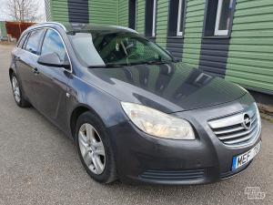 Grey Opel Insignia 2009 in Siauliai, with an engine capacity of 2.00 L and mileage of 420 thousand km for 1900 €, photo 6 on AUTOMOTO.COM.LV