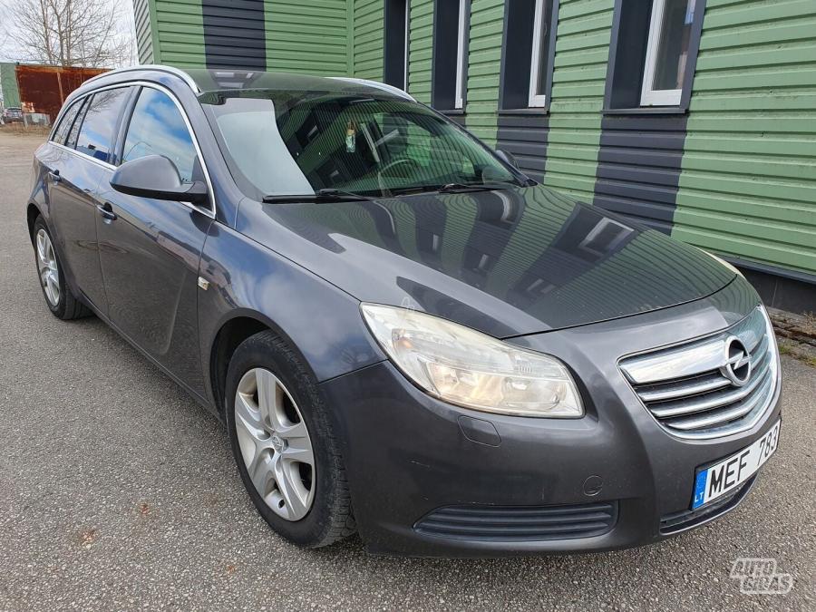 Grey Opel Insignia 2009 in Siauliai, with an engine capacity of 2.00 L and mileage of 420 thousand km for 1900 €, photo 6 on AUTOMOTO.COM.LV