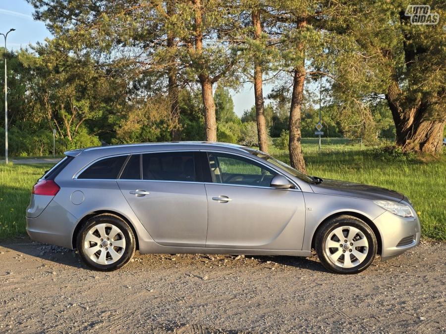 Grey Opel Insignia 2009 in Taurage, with an engine capacity of 2.00 L and mileage of 233 thousand km for 2550 €, photo 7 on AUTOMOTO.COM.LV