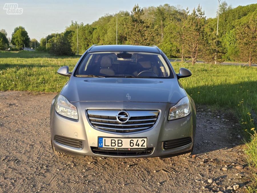 Grey Opel Insignia 2009 in Taurage, with an engine capacity of 2.00 L and mileage of 233 thousand km for 2550 €, photo 8 on AUTOMOTO.COM.LV