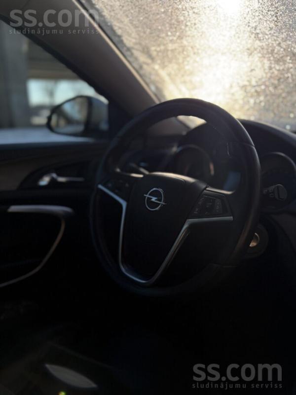 Pelēks Opel Insignia 2009 Rīga, ar dzinēja tilpumu 2.00 L un nobraukumu 345 tūkst. km par 3500 €, foto 5 vietnē AUTOMOTO.COM.LV