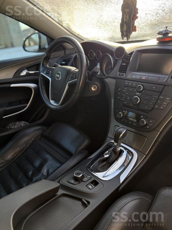 Pelēks Opel Insignia 2009 Rīga, ar dzinēja tilpumu 2.00 L un nobraukumu 345 tūkst. km par 3500 €, foto 6 vietnē AUTOMOTO.COM.LV