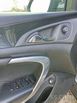Pelēks Opel Insignia 2009 Rīga, ar dzinēja tilpumu 2.00 L un nobraukumu 316 tūkst. km par 2750 €, foto 5 vietnē AUTOMOTO.COM.LV