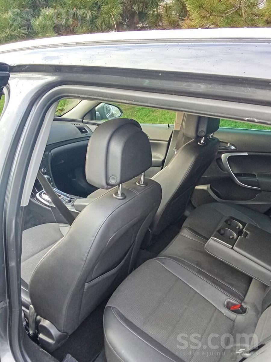 Pelēks Opel Insignia 2009 Rīga, ar dzinēja tilpumu 2.00 L un nobraukumu 316 tūkst. km par 2750 €, foto 9 vietnē AUTOMOTO.COM.LV