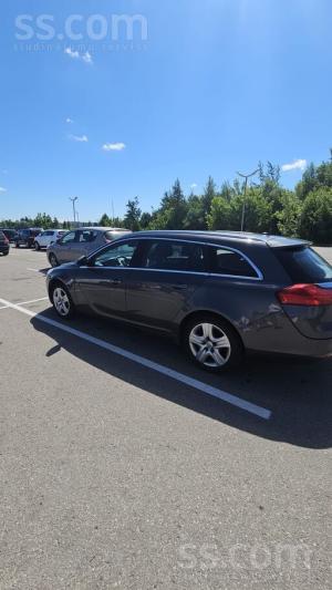 Pelēks Opel Insignia 2009 Daugavpils, ar dzinēja tilpumu 1.80 L un nobraukumu 176 tūkst. km par 4200 €, foto 4 vietnē AUTOMOTO.COM.LV