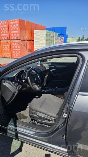 Pelēks Opel Insignia 2009 Daugavpils, ar dzinēja tilpumu 1.80 L un nobraukumu 176 tūkst. km par 4200 €, foto 9 vietnē AUTOMOTO.COM.LV