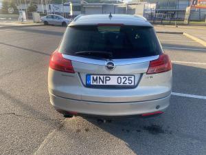 Grey Opel Insignia 2009 in Vilnius, with an engine capacity of 1.96 L and mileage of 332 thousand km for 2550 €, photo 5 on AUTOMOTO.COM.LV
