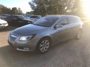 Grey Opel Insignia 2009 in Liepaja, with an engine capacity of 2.00 L and mileage of 220 thousand km for 5600 €, photo  on AUTOMOTO.COM.LV