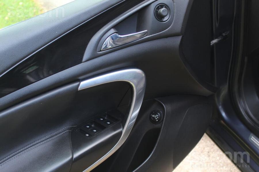 Pelēks Opel Insignia 2009 Rīga, ar dzinēja tilpumu 2.00 L un nobraukumu 251 tūkst. km par 2199 €, foto 23 vietnē AUTOMOTO.COM.LV