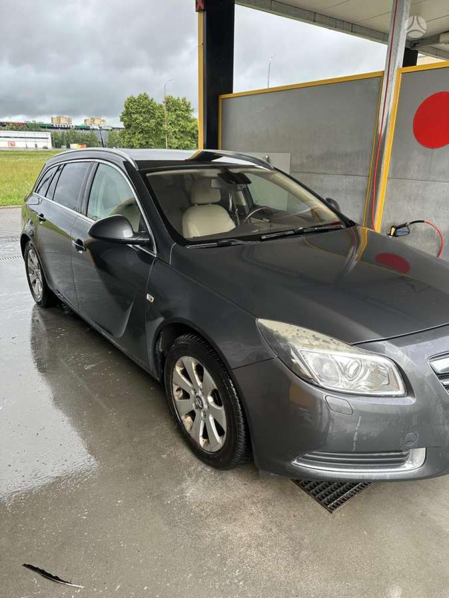 Pelēks Opel Insignia 2009 Šauļi, ar dzinēja tilpumu 1.96 L un nobraukumu 350 tūkst. km par 2200 €, foto 3 vietnē AUTOMOTO.COM.LV