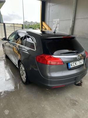 Pelēks Opel Insignia 2009 Šauļi, ar dzinēja tilpumu 1.96 L un nobraukumu 350 tūkst. km par 2200 €, foto 5 vietnē AUTOMOTO.COM.LV