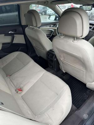 Pelēks Opel Insignia 2009 Šauļi, ar dzinēja tilpumu 1.96 L un nobraukumu 350 tūkst. km par 2200 €, foto 10 vietnē AUTOMOTO.COM.LV