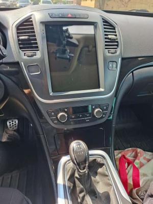 Grey Opel Insignia 2009 in Panevezys, with an engine capacity of 1.96 L and mileage of 336 thousand km for 2300 €, photo 7 on AUTOMOTO.COM.LV