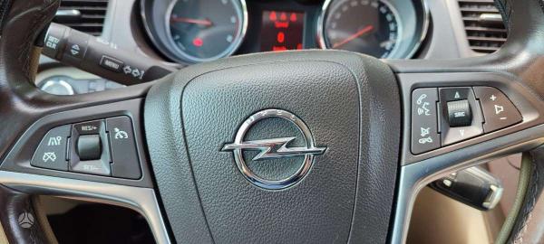 Pelēks Opel Insignia 2009 Klaipėda, ar dzinēja tilpumu 1.96 L un nobraukumu 285 tūkst. km par 2500 €, foto 10 vietnē AUTOMOTO.COM.LV