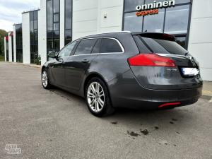 Grey Opel Insignia 2009 in Kaunas, with an engine capacity of 2.00 L and mileage of 300 thousand km for 1600 €, photo 7 on AUTOMOTO.COM.LV