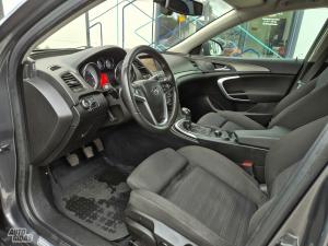 Grey Opel Insignia 2009 in Kaunas, with an engine capacity of 2.00 L and mileage of 300 thousand km for 1600 €, photo 19 on AUTOMOTO.COM.LV