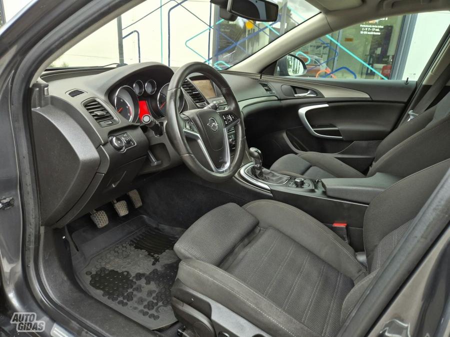 Grey Opel Insignia 2009 in Kaunas, with an engine capacity of 2.00 L and mileage of 300 thousand km for 1600 €, photo 19 on AUTOMOTO.COM.LV