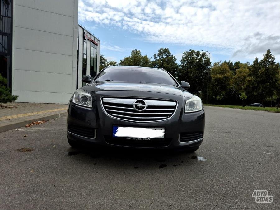 Grey Opel Insignia 2009 in Kaunas, with an engine capacity of 2.00 L and mileage of 300 thousand km for 1600 €, photo 5 on AUTOMOTO.COM.LV