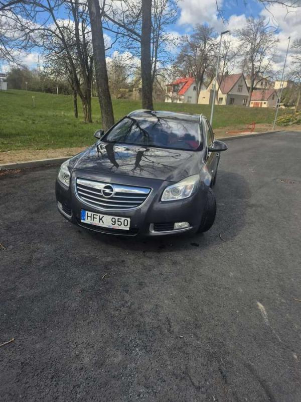 Pelēks Opel Insignia 2009 Kėdainiai, ar dzinēja tilpumu 1.96 L un nobraukumu 310 tūkst. km par 1850 €, foto 2 vietnē AUTOMOTO.COM.LV