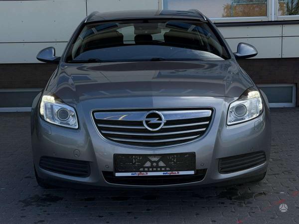 Pelēks Opel Insignia 2009 Kretinga, ar dzinēja tilpumu 1.96 L un nobraukumu 277 tūkst. km par 3750 €, foto 2 vietnē AUTOMOTO.COM.LV
