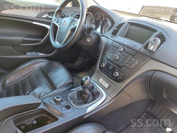 Pelēks Opel Insignia 2009 Jelgava, ar dzinēja tilpumu 2.00 L un nobraukumu 295 tūkst. km par 3000 €, foto 8 vietnē AUTOMOTO.COM.LV