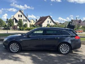 Grey Opel Insignia 2009 in Alytus, with an engine capacity of 1.96 L and mileage of 300 thousand km for 2800 €, photo 12 on AUTOMOTO.COM.LV