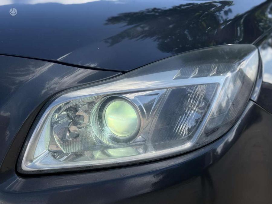 Grey Opel Insignia 2009 in Alytus, with an engine capacity of 1.96 L and mileage of 300 thousand km for 2800 €, photo 14 on AUTOMOTO.COM.LV