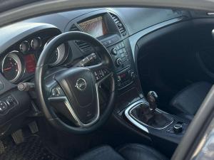Grey Opel Insignia 2009 in Alytus, with an engine capacity of 1.96 L and mileage of 300 thousand km for 2800 €, photo 32 on AUTOMOTO.COM.LV
