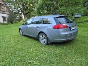 Pelēks Opel Insignia 2009 Cēsis, ar dzinēja tilpumu 2.00 L un nobraukumu 403 tūkst. km par 2000 €, foto 3 vietnē AUTOMOTO.COM.LV