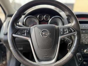 Grey Opel Insignia 2009 in Siauliai, with an engine capacity of 1.96 L and mileage of 380 thousand km for 750 €, photo 12 on AUTOMOTO.COM.LV