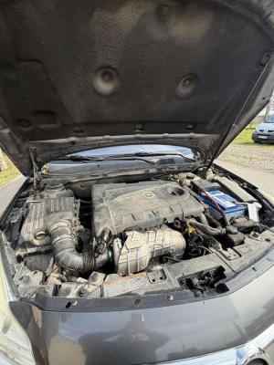 Grey Opel Insignia 2009 in Siauliai, with an engine capacity of 1.96 L and mileage of 380 thousand km for 750 €, photo 16 on AUTOMOTO.COM.LV