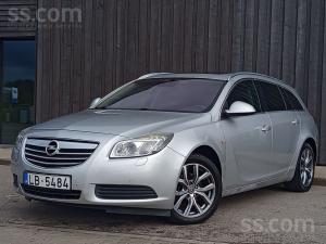 Pelēks Opel Insignia 2009 Tukums, ar dzinēja tilpumu 2.00 L un nobraukumu 297 tūkst. km par 2500 €, foto 3 vietnē AUTOMOTO.COM.LV