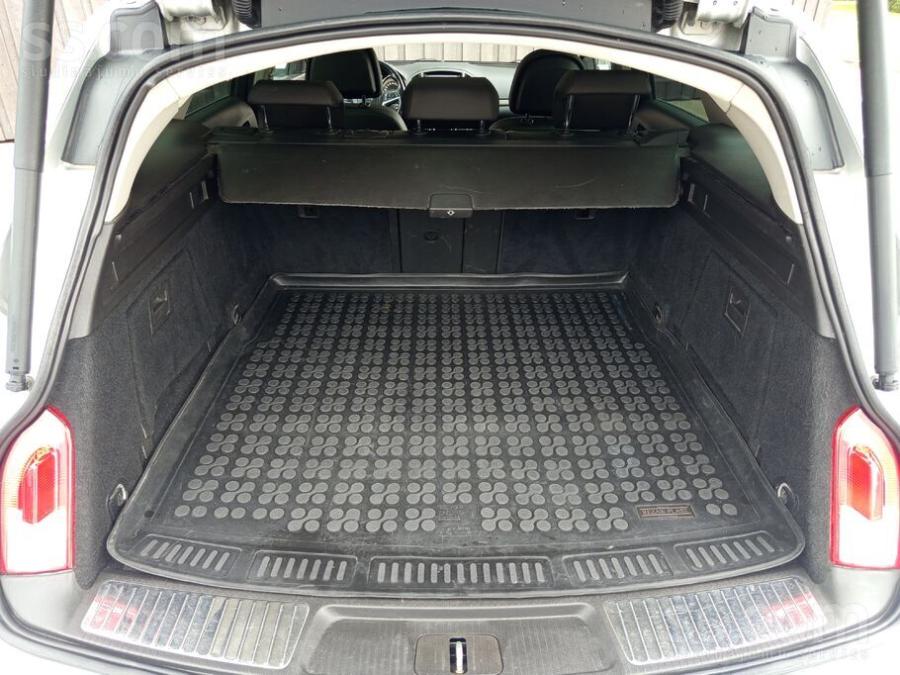 Pelēks Opel Insignia 2009 Tukums, ar dzinēja tilpumu 2.00 L un nobraukumu 297 tūkst. km par 2500 €, foto 12 vietnē AUTOMOTO.COM.LV