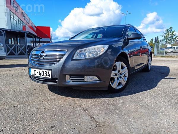 Pelēks Opel Insignia 2009 Daugavpils, ar dzinēja tilpumu 1.80 L un nobraukumu 0 tūkst. km par 3180 €, foto 3 vietnē AUTOMOTO.COM.LV