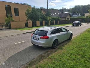 Pelēks Opel Insignia 2009 Viļņa, ar dzinēja tilpumu 1.96 L un nobraukumu 300 tūkst. km par 2177 €, foto 4 vietnē AUTOMOTO.COM.LV