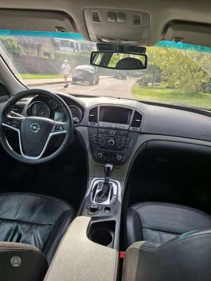Pelēks Opel Insignia 2009 Viļņa, ar dzinēja tilpumu 1.96 L un nobraukumu 300 tūkst. km par 2177 €, foto 7 vietnē AUTOMOTO.COM.LV