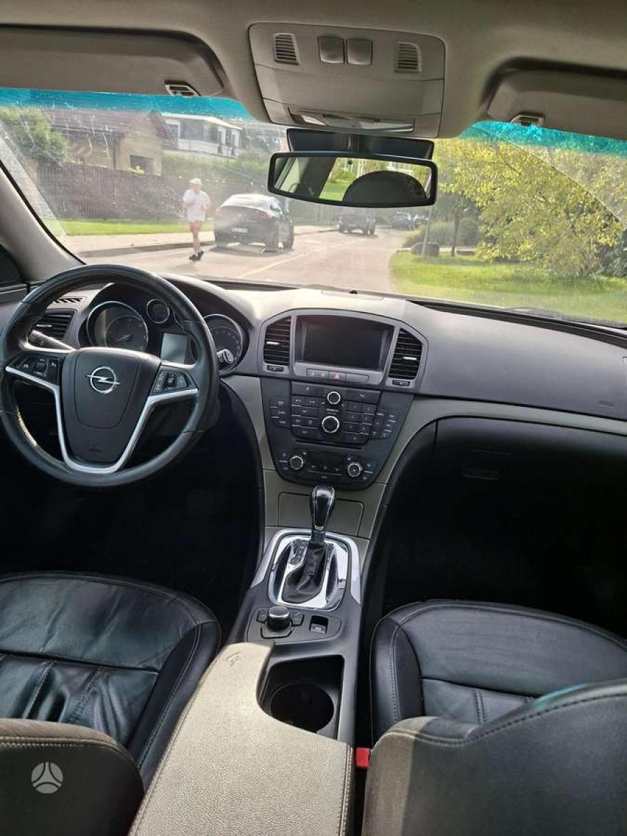 Pelēks Opel Insignia 2009 Viļņa, ar dzinēja tilpumu 1.96 L un nobraukumu 300 tūkst. km par 2177 €, foto 7 vietnē AUTOMOTO.COM.LV